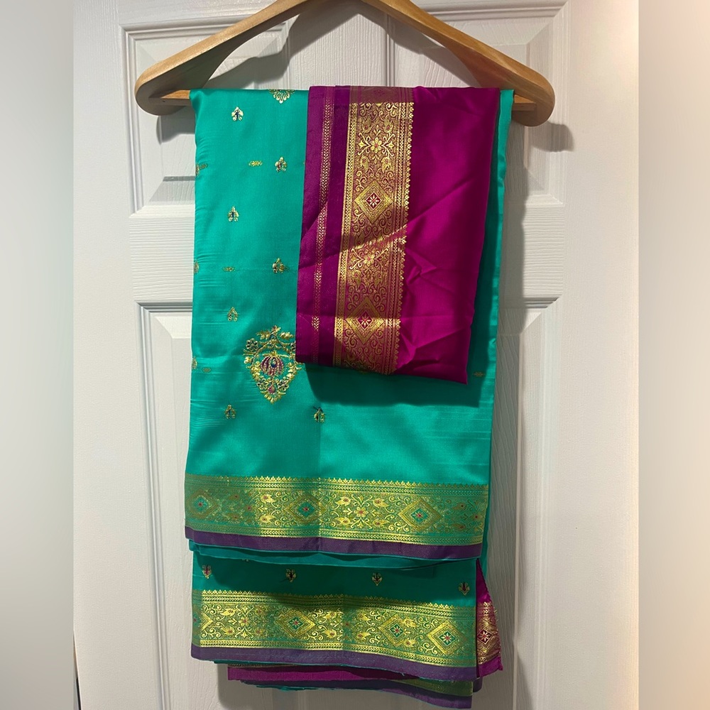Aqua - Blue Green Saree With Unstitched Blouse - Gem